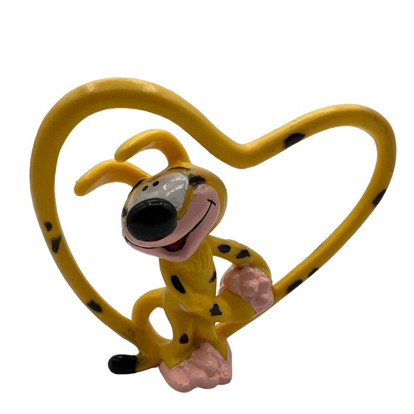 Disney | Party Supplies | Vintage Disney Marsupilami Heart Shaped Tail ...
